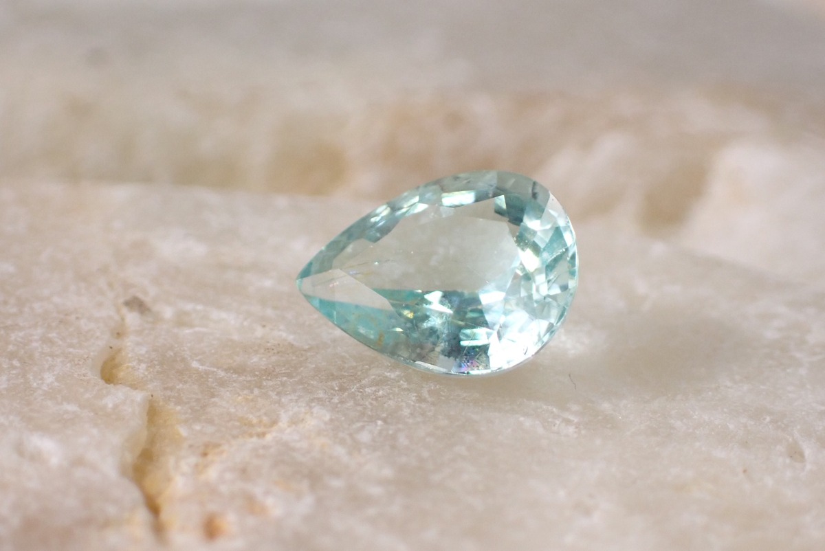 グリーンアクアマリン 1.55ct [C11-593] | differencee(ディファレンシー)