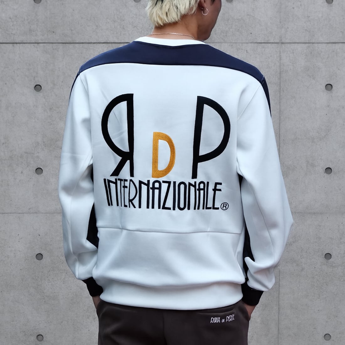 トレーナー | ROUX DI PERFE INTERNAZIONALE ルゥ・ディ・パフィー