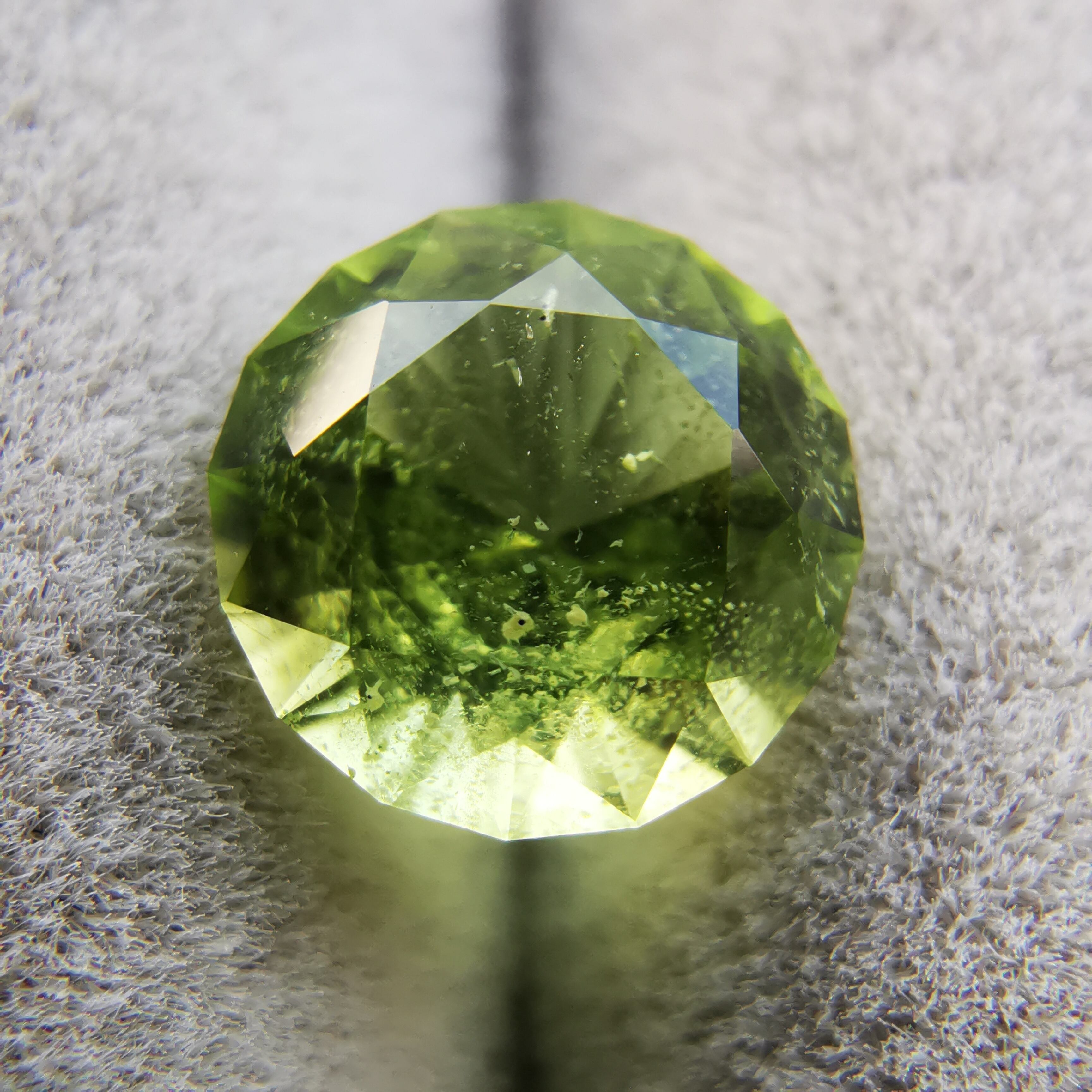 ペリドット 1.21ct / M-802 | Tam＆Tam Gem