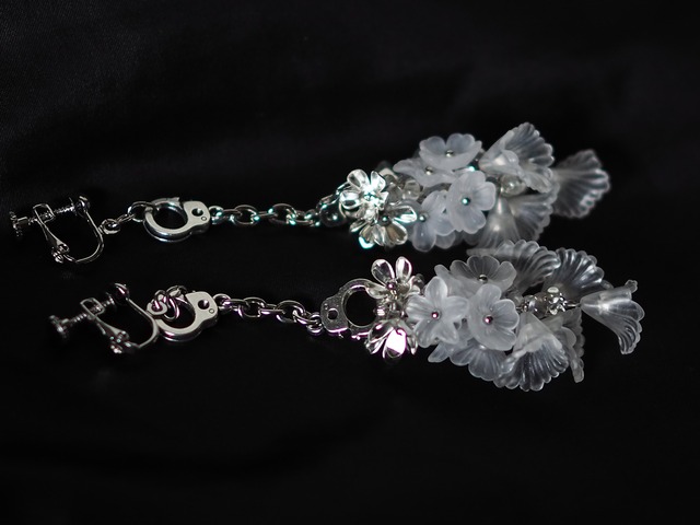 囚われる幸福 | Jasper&Cats