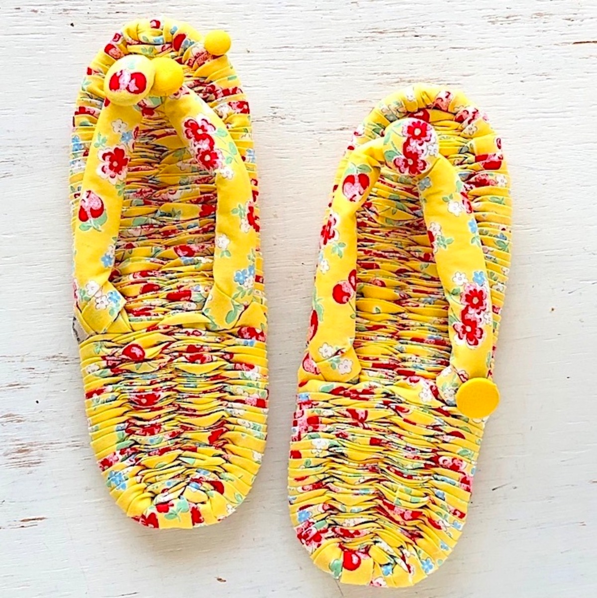 レトロフラワー＆くるみボタン | HARUMI KAGEYAMA + h