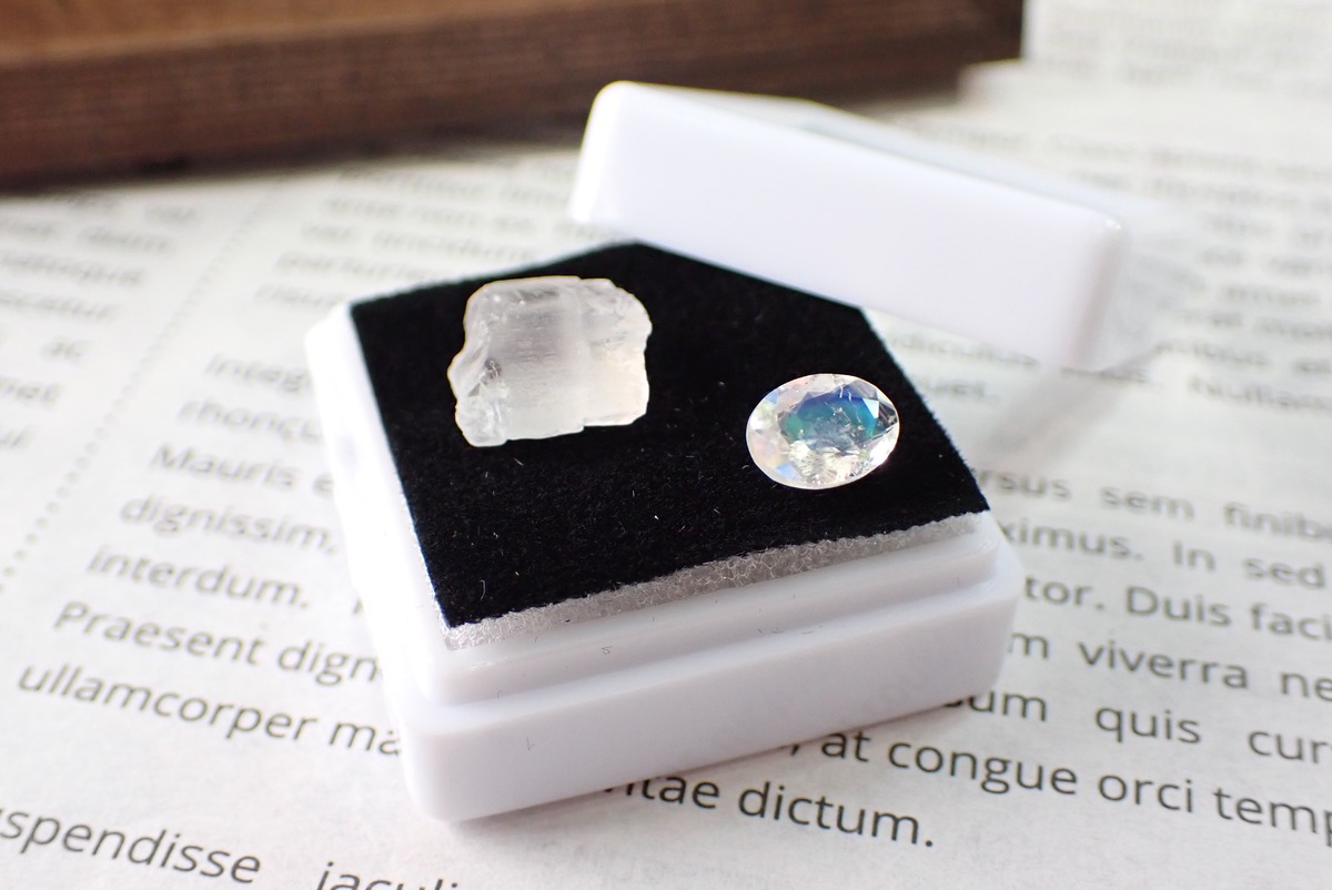 【原石セット】アンデシンラブラドライト 0.70ct/3.13ct [C2‐604] | differencee(ディファレンシー)