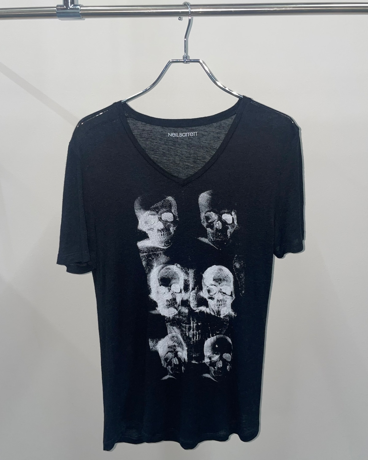 【Neil Barrett】V-neck Skull print Tee / kyoto store | blendmarket