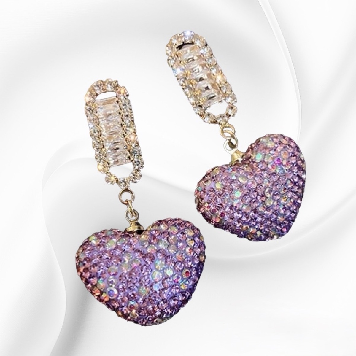 TP050 ハートラインストーンデコレーションピアス | Mercieve