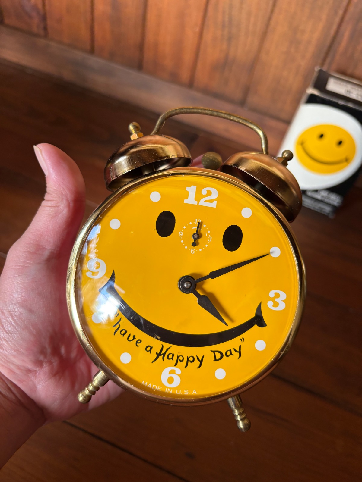 Late 60s Smile Two Bell Alarm Clock | SLOW RIDE