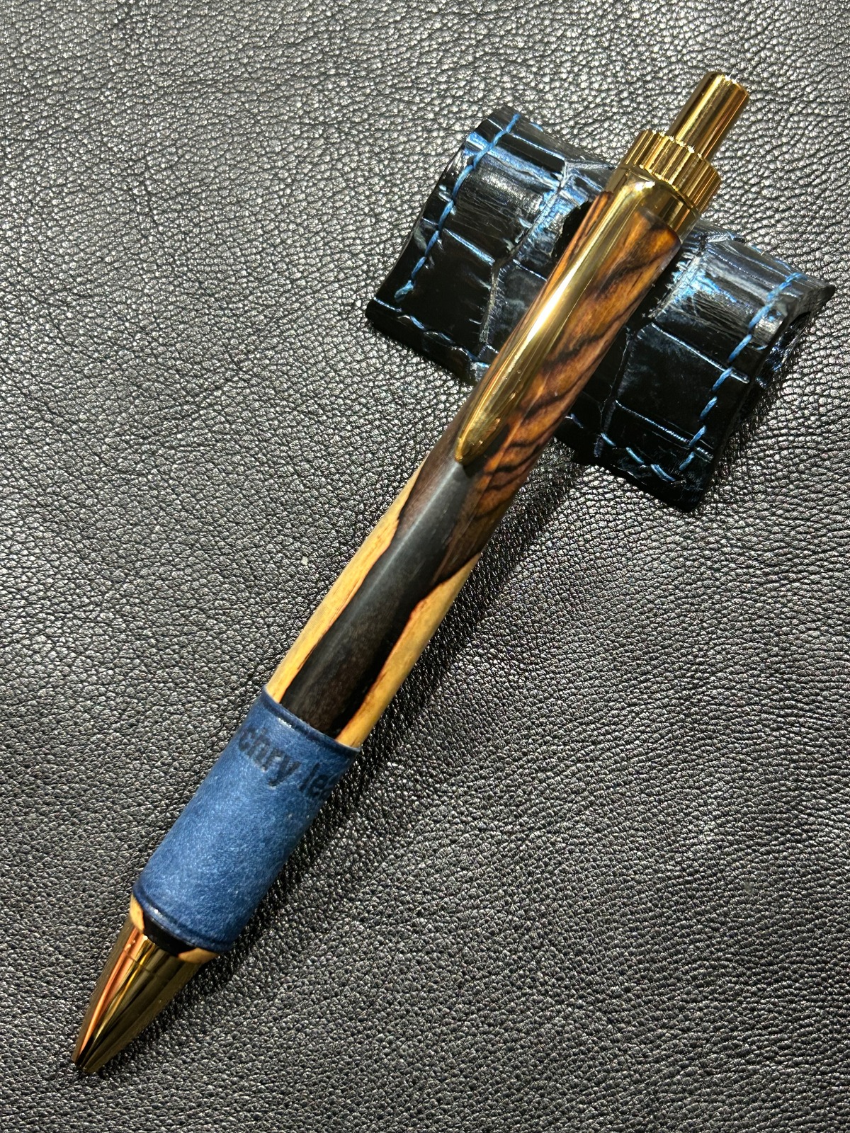 革木軸ペン fusion Ver.2 ココボロ×マルゴー コバルト KATO202 | chry leather(クライレザー）