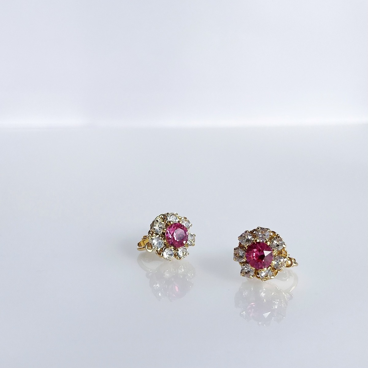 ビジューイヤリング Pink | Atelier ruby mieux