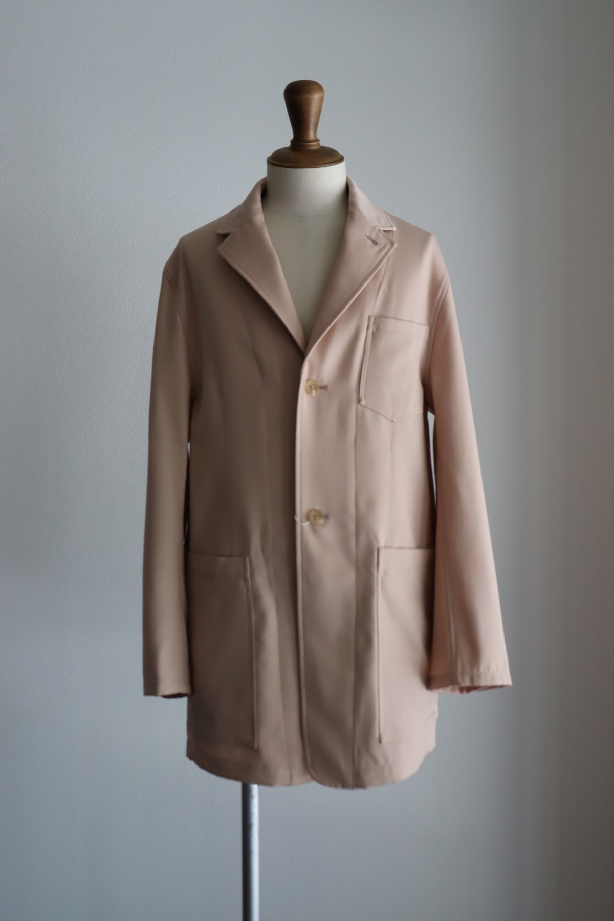 nonnotte " バックサテンギャバジンCUTAWAY FRONT LONG JACKET (Frappe)" | H.inch