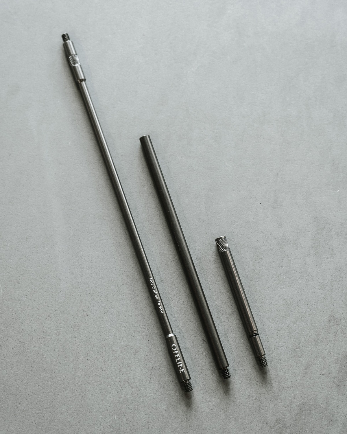 OFFLINE / OFFLINE PILLAR | LUVER