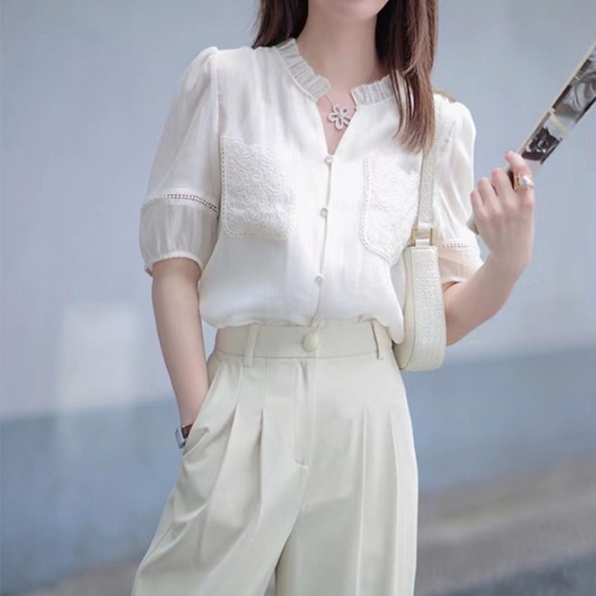 フリルネックシフォントップス A00289 | SproutStyle