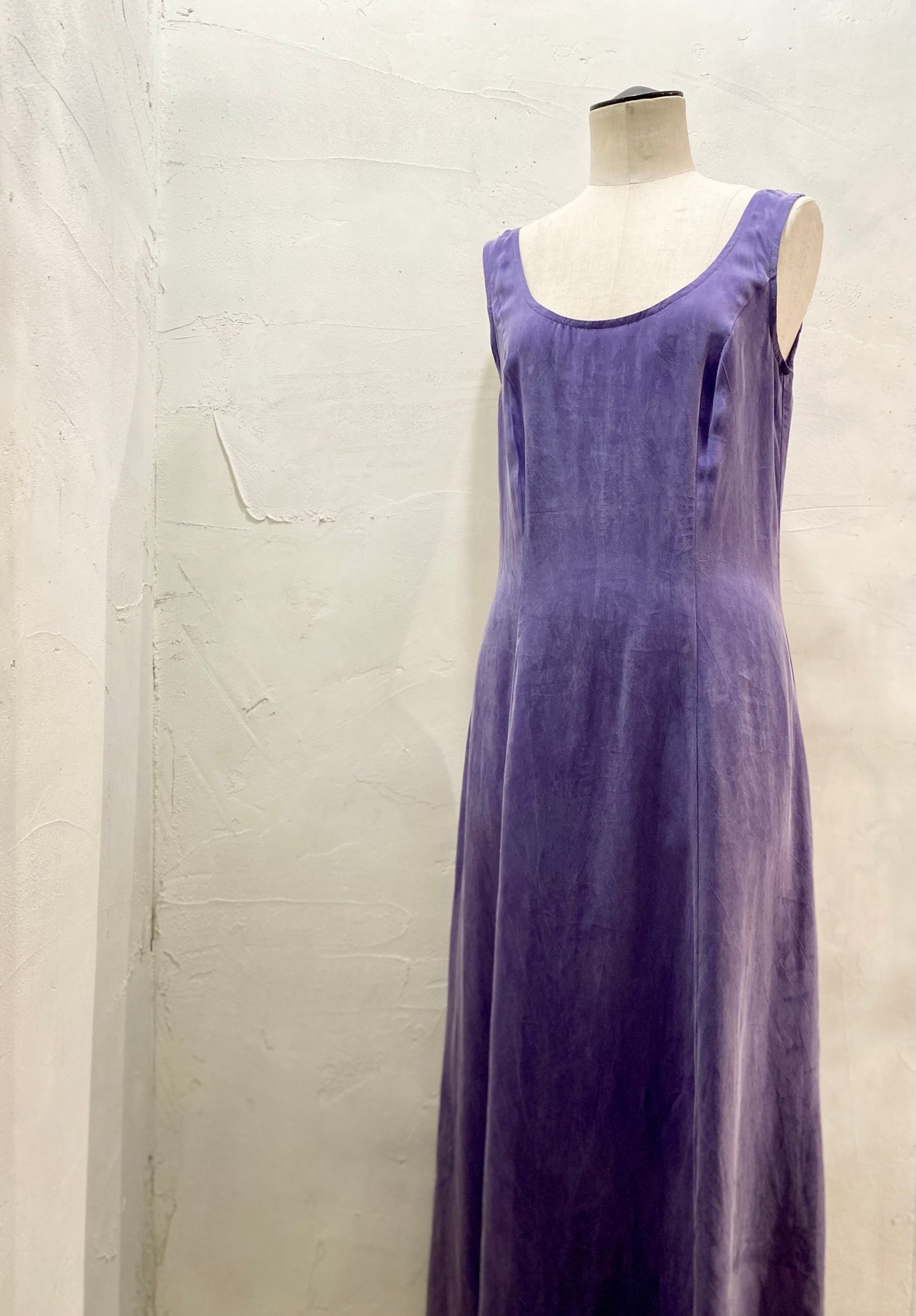 Purple color sleeveless dress | umber_vintage