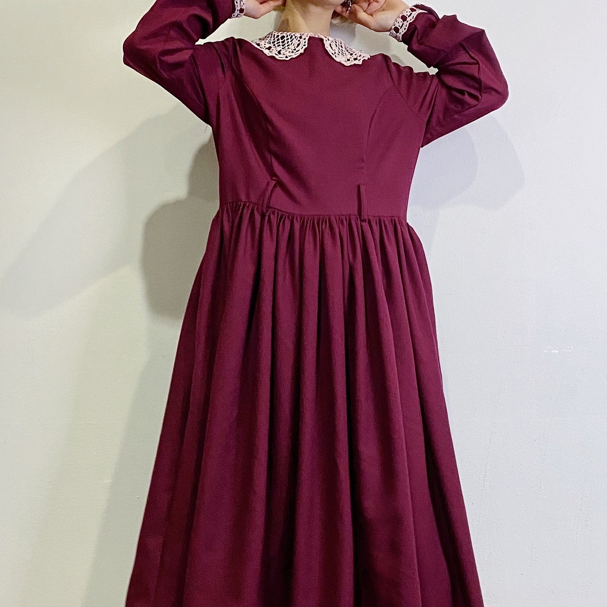 wine red lace collar dress | LEMON