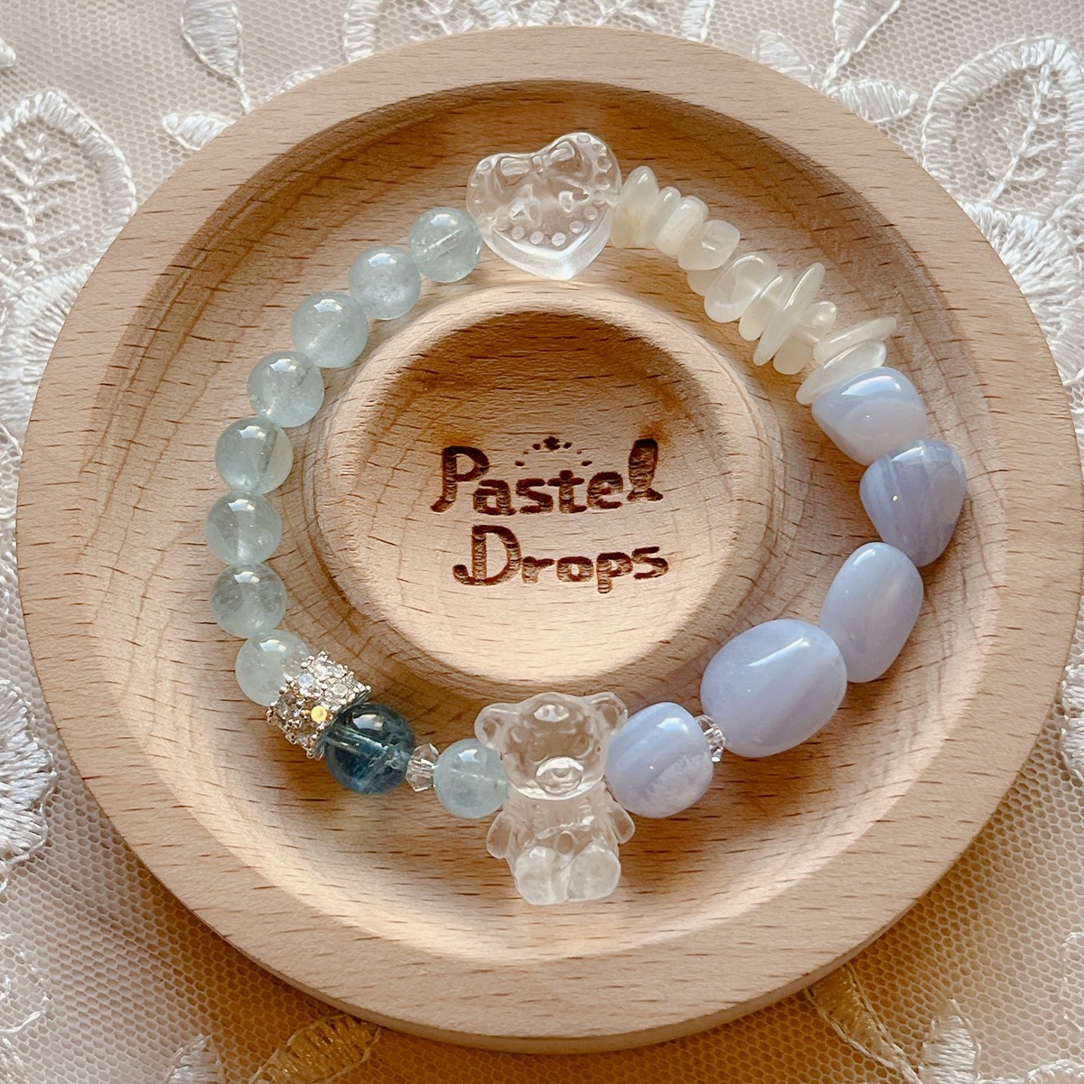 水晶のくま★サンタマリアアクアマリン★ブルーレースアゲート★ムーンストーンさざれ★パワーストーンブレスレット★天然石★デザインブレスレット | Pastel Drops