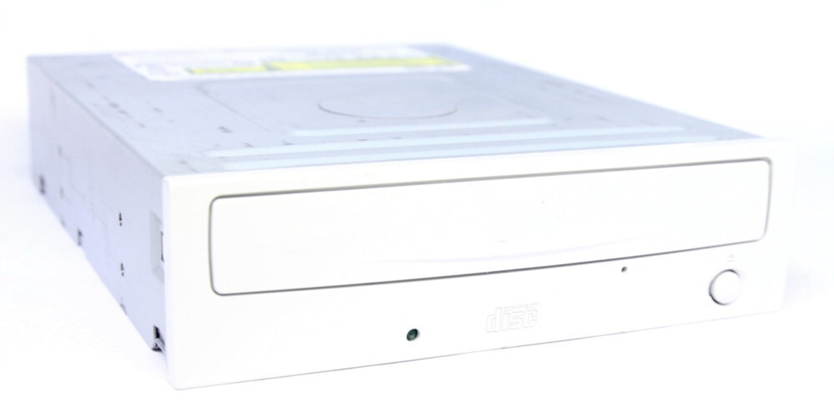 LG GCC-4521B CD-R/RW (52x/32x/52x) / DVD-ROM (16x) Combo Drive IDE ...