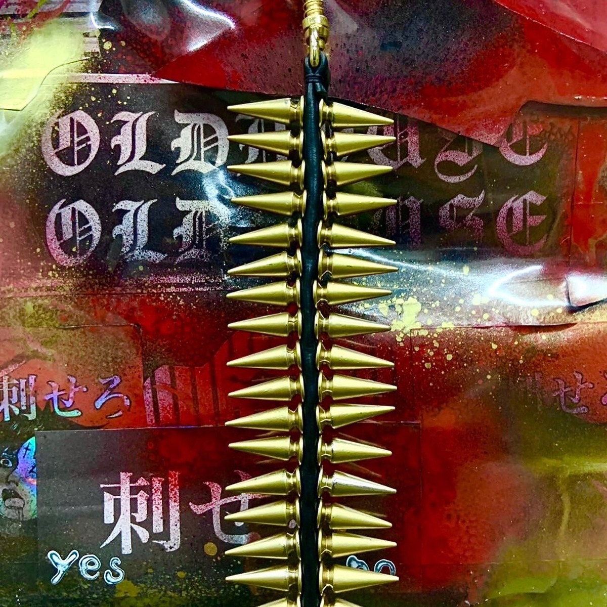 Oneoff Crustbag vs shin | fuck_oldhouse