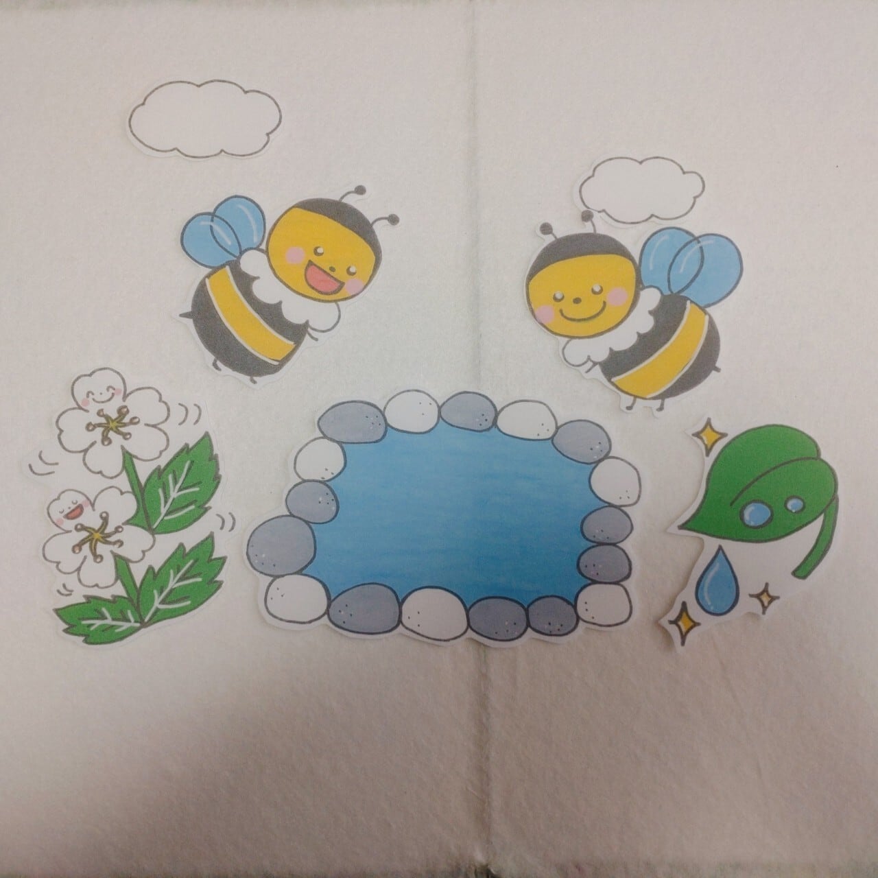 ぶんぶんぶん 歌 パネルシアター 童謡 はち ハチ ブンブンブン | パネルシアター・スケッチブック 保育用品販売 risugumi