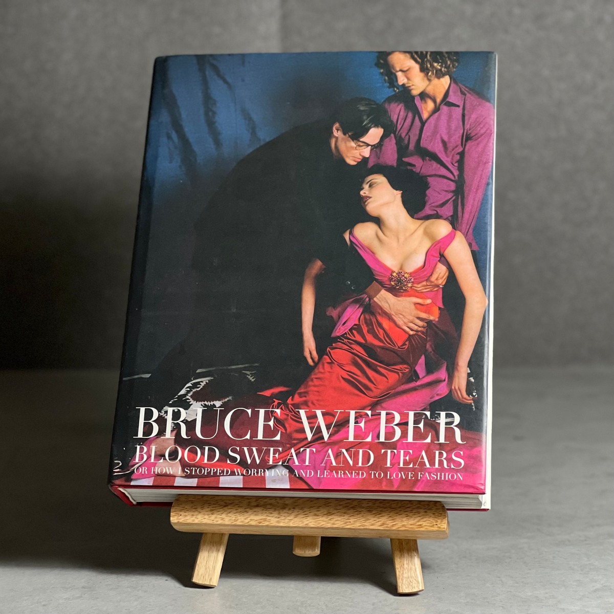 【BRUCE WEBER BLOOD SWEAT AND TEARS】〜ブルースウェーバーの30年間の作品を集めた一冊〜 | mark ...