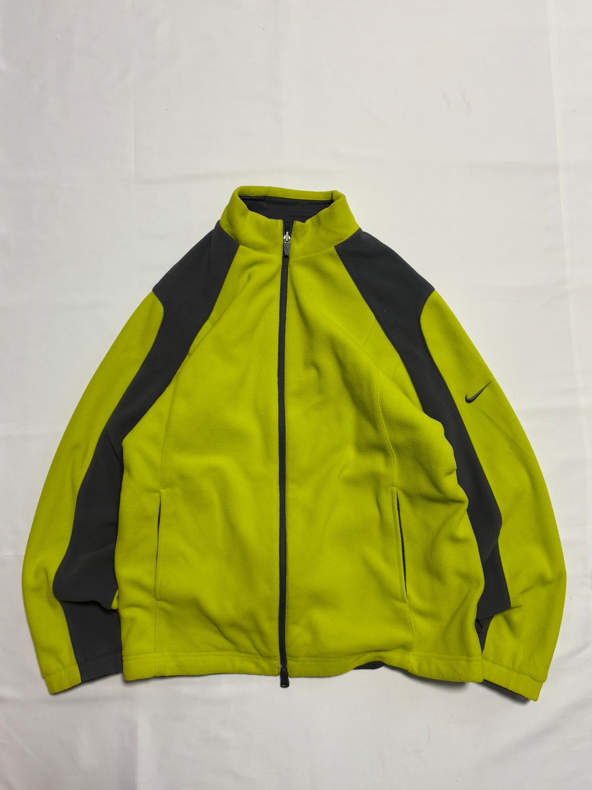 NIKE fleece/nylon reversible jacket | Tyrol used clothing store