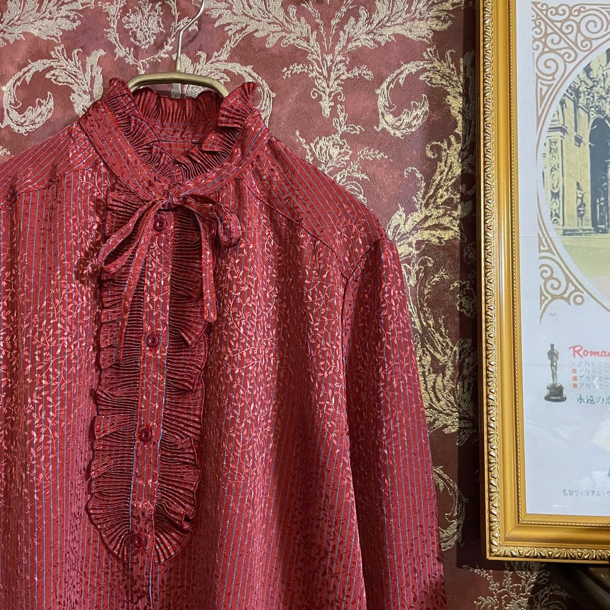 red × light blue pin stripe blouse | 古着屋Lilyberry