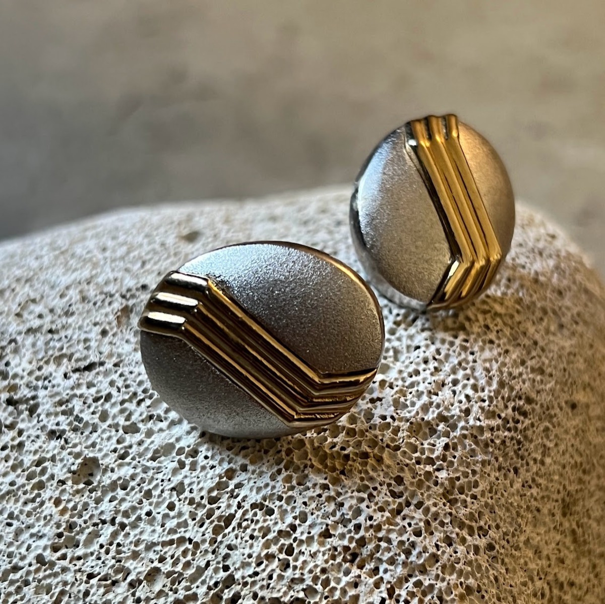 メタル マット イヤリング 《E-0004》 | ModernLoop ユーズドアクセサリー専門店