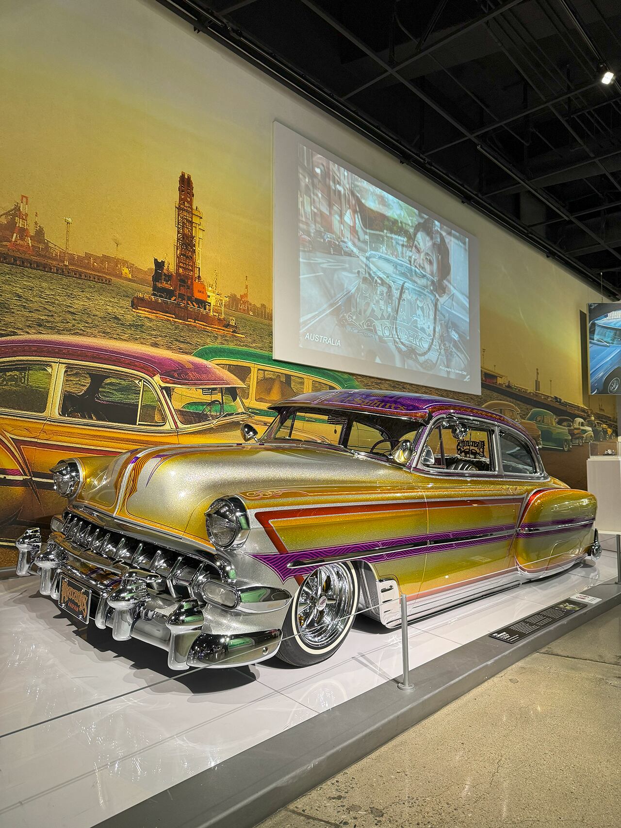 CHOLOS x GREASER x AKI_ LOW AND SLOW_HOODIE | VIVAmart