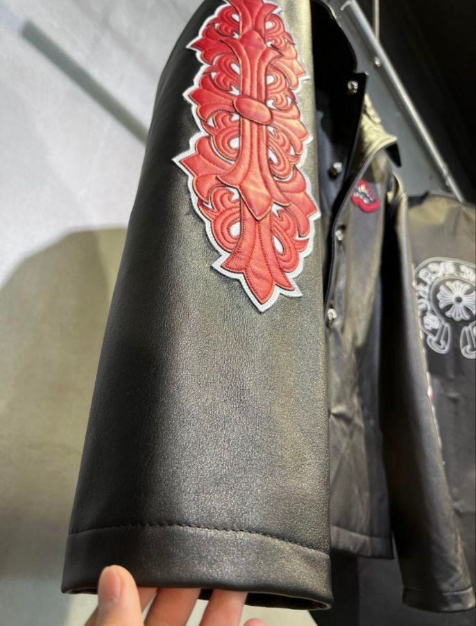 CHROME HEARTS クロムハーツ MATTY BOY フローラル レザーパッチ CHROME HEARTS クロムハーツ MATTY BOY フローラル レザーパッチ