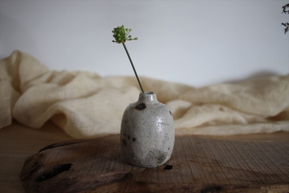 北井知枝｜粉引小壺ⓑ | UTSUWA11