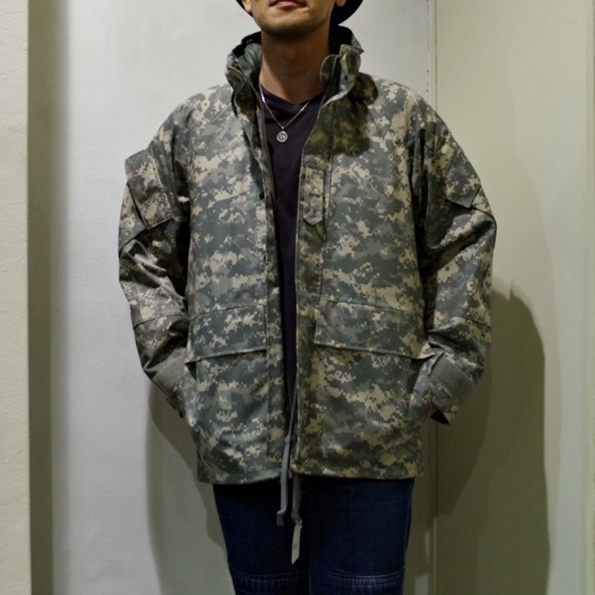 レアサイズ !! US ARMY "ACU" ECWCS / GORE-TEX Parka Small-X Short | 古着屋 仙台 ...