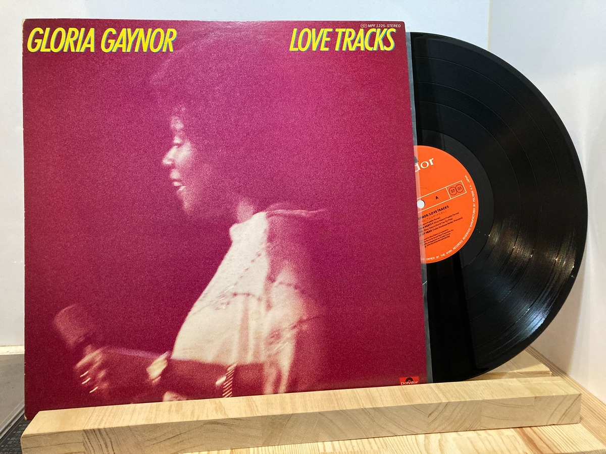 GLORIA GAYNOR / Love tracks | sixteen records (シックスティーンレコード)