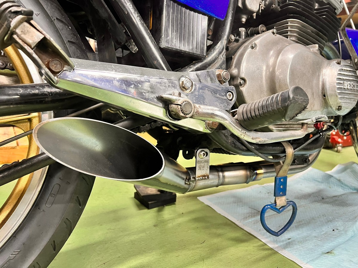 GSX250用 ゴキ ザリ イノカン3 オリジナル マフラー 25イノカン 無地 サイレンサーなし | REDSTAGE