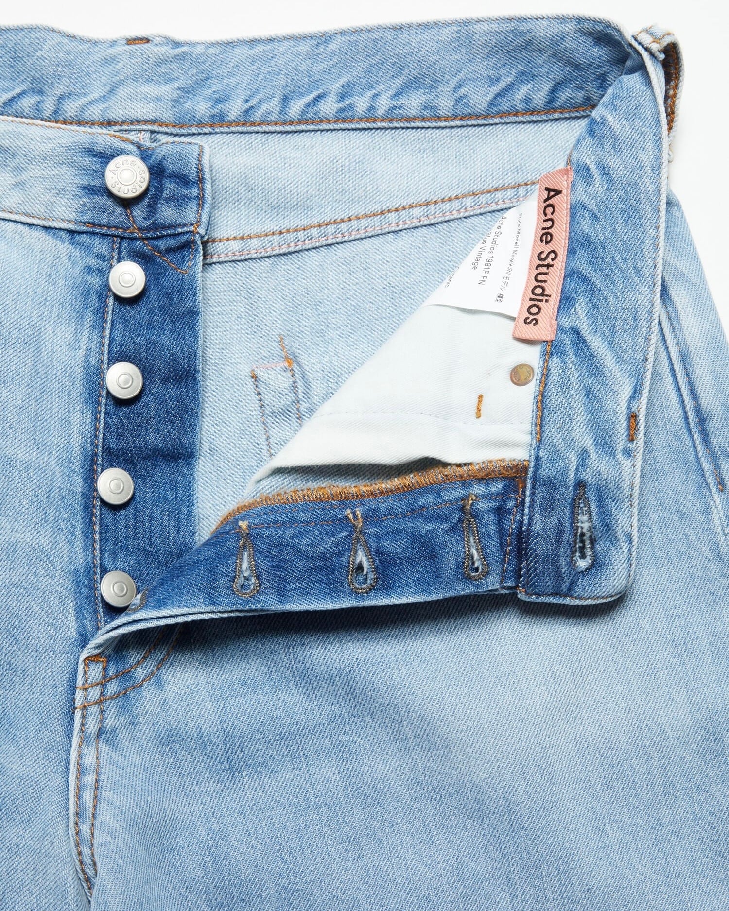 ACNE STUDIOS】LOOSE FIT JEANS - 1981M | idealclasse ACNE STUDIOS】LOOSE FIT JEANS - 1981M | idealclasse