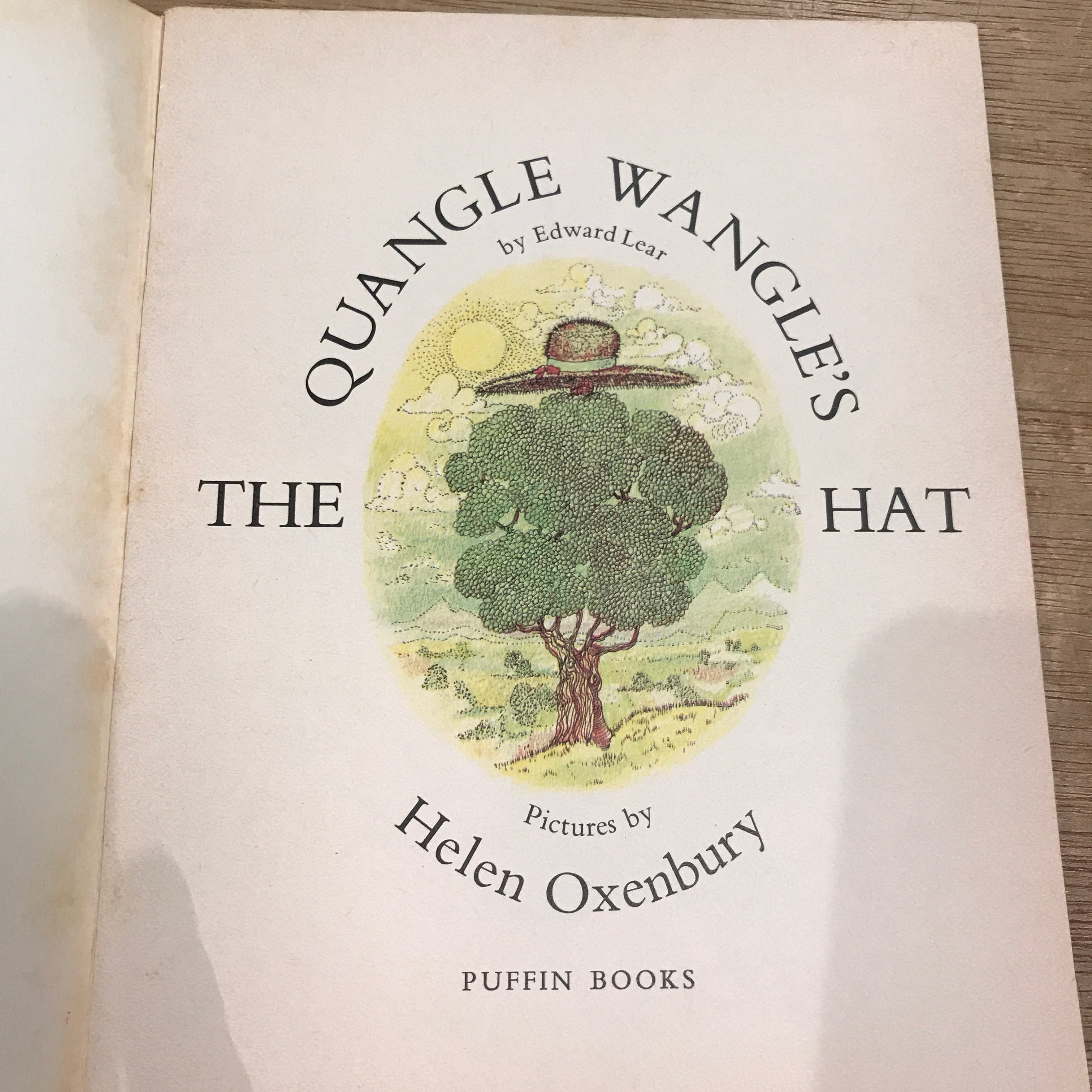 The Quangle Wangles's Hat (Paper book) / 話：Edward Lear , 絵：Helen ...