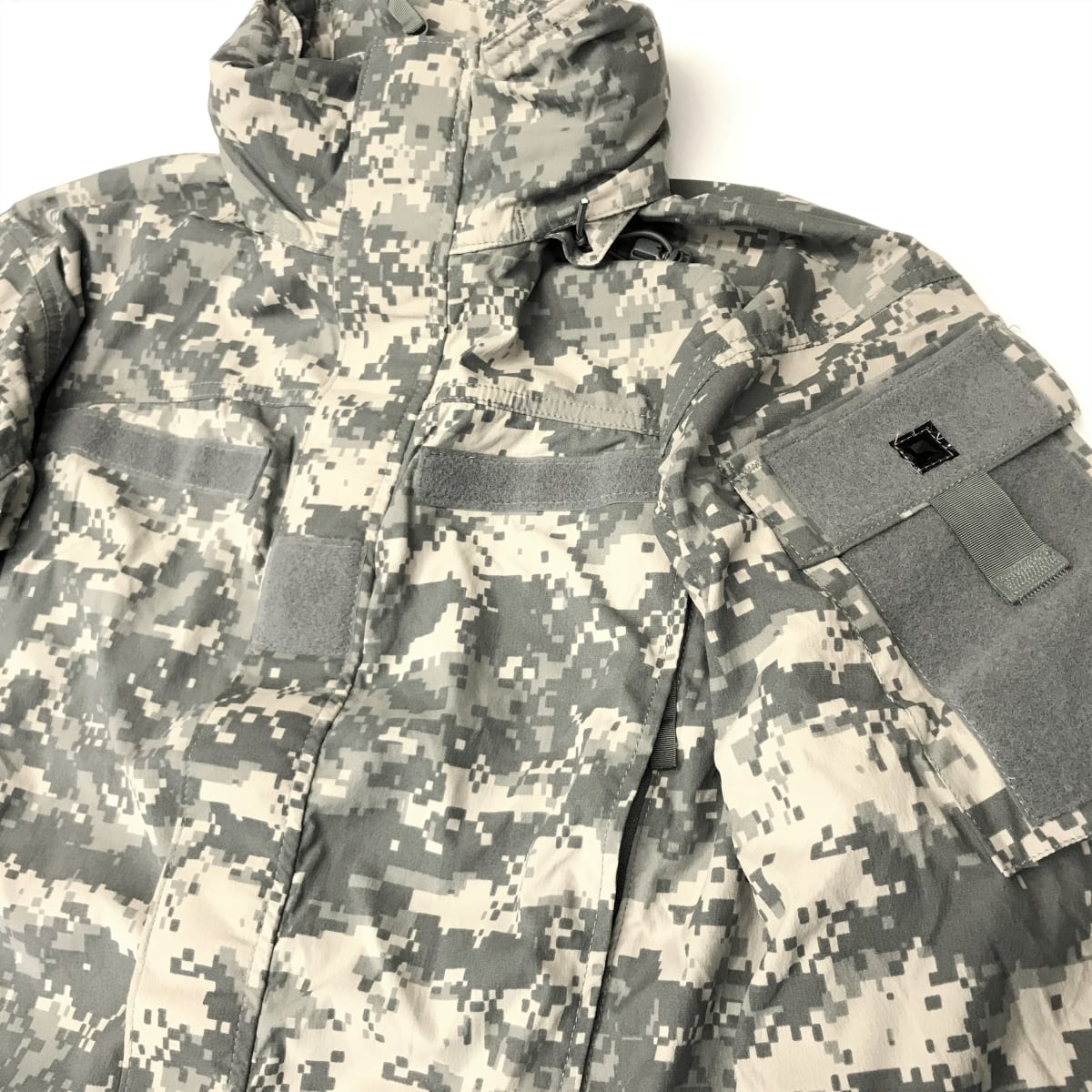 U.S.ARMY 米軍 ECWCS GEN3 LEVEL5 ソフトシェルジャケット ACU デジタルカモフラージュ SMALL-LONG ...