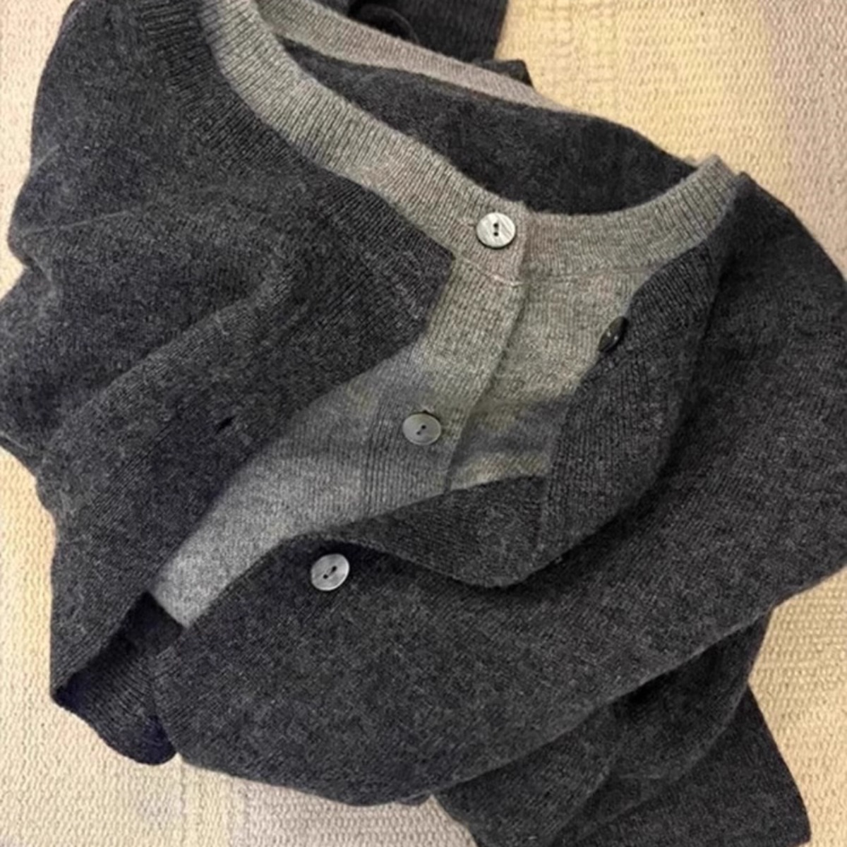 two-piece wool knit cardigan(SN167) | SOÉNA