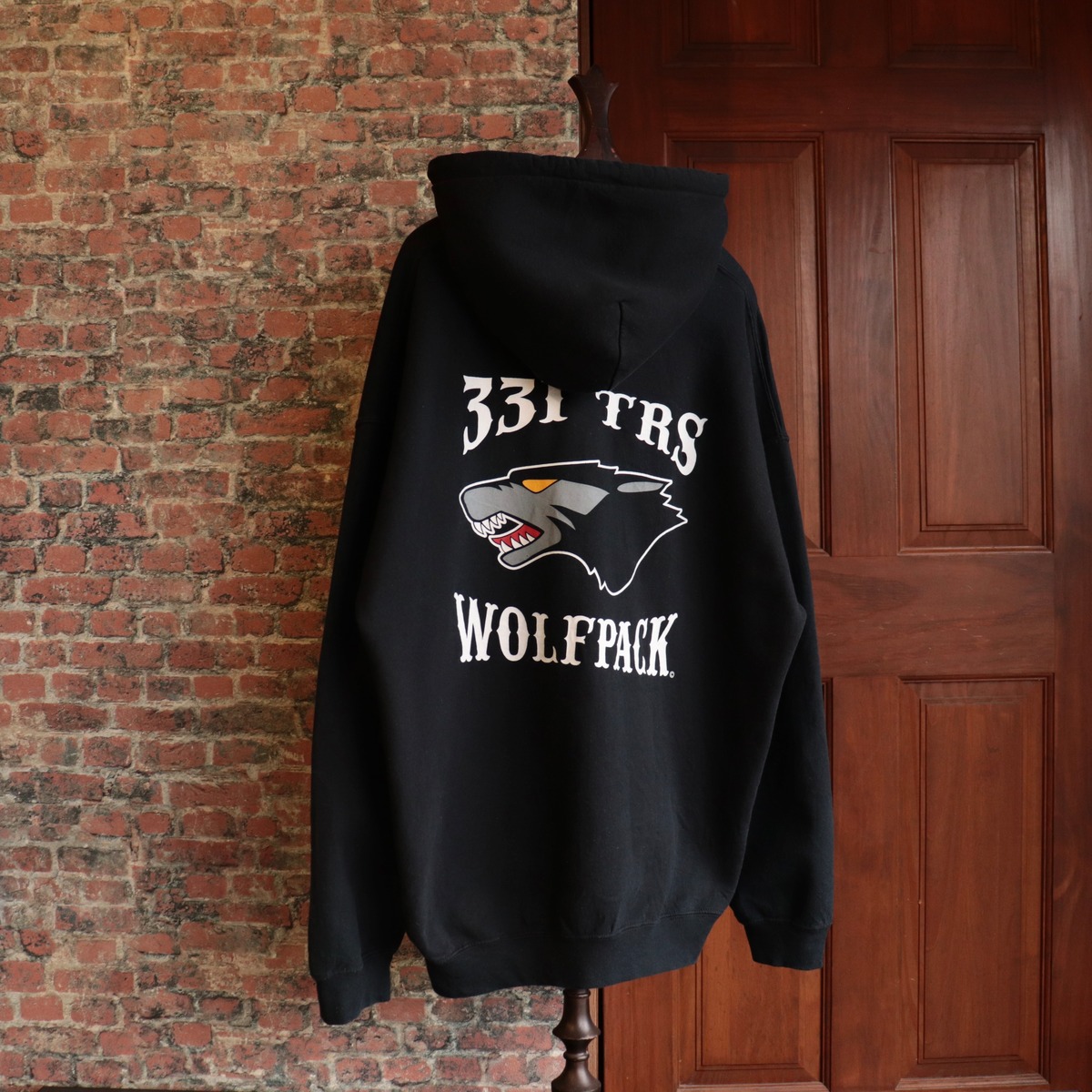 00s GILDAN "331 TRS Wolfpack"print hoodie | GOLDEN PLOVERS