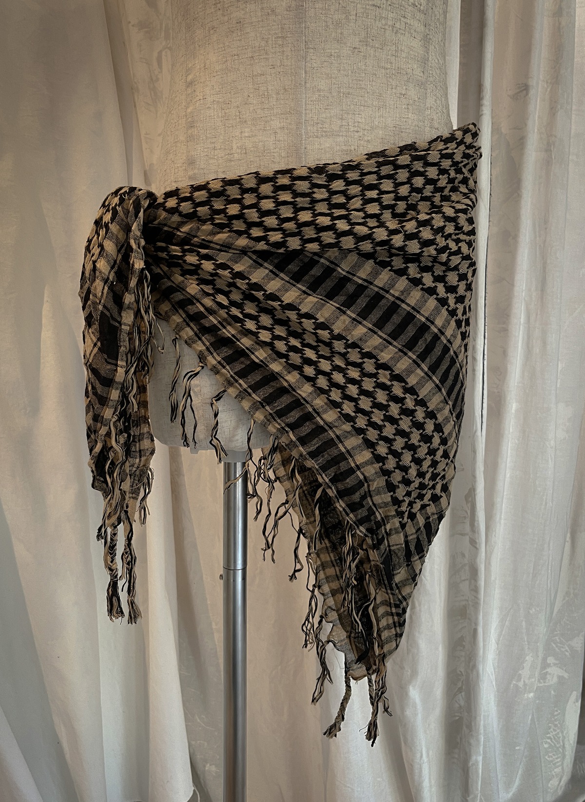 Bright Brown Check Fringe Large Scarf | Queens