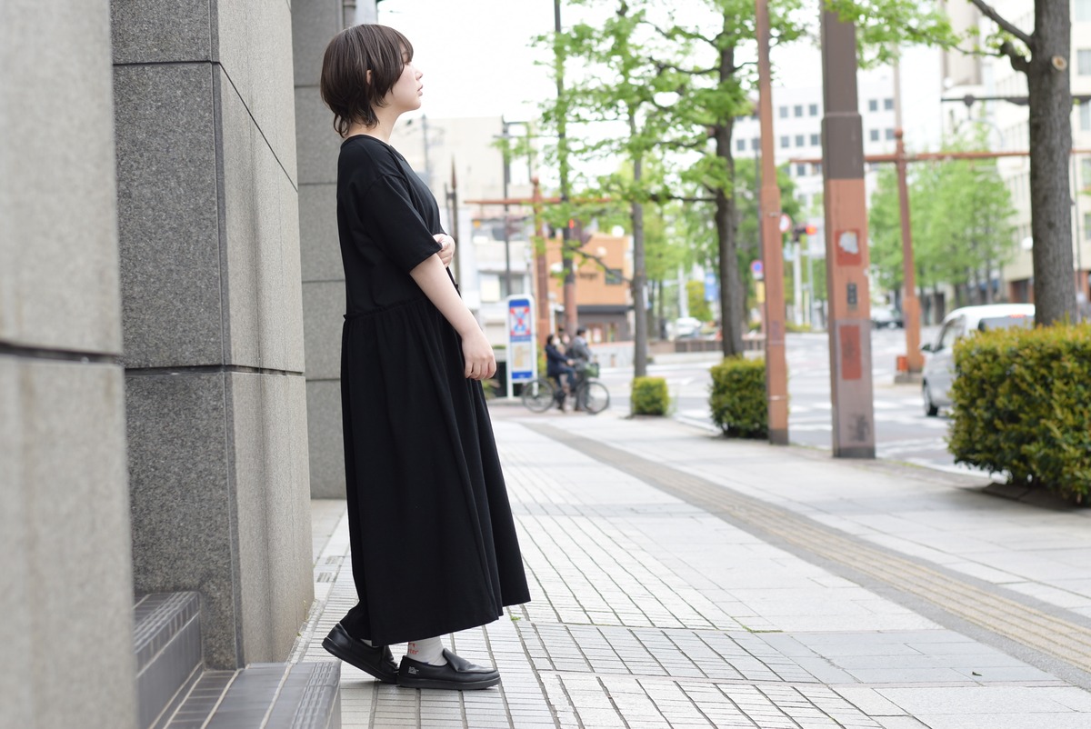 【CURLY&Co.】HIGH GAUGE FRENCH TERRY S/S DRESS col.BLACK | theater(シアター)