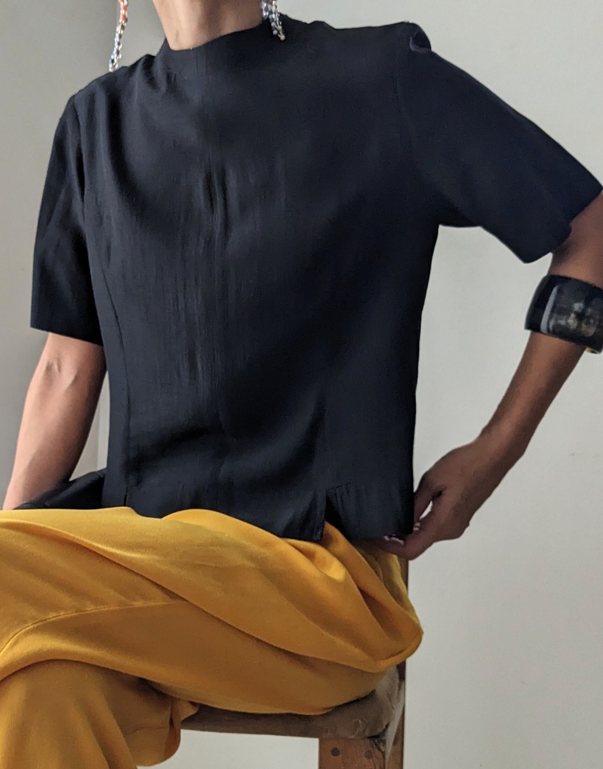 French neck back button blouse | pongevintage /ヴィンテージ /古着