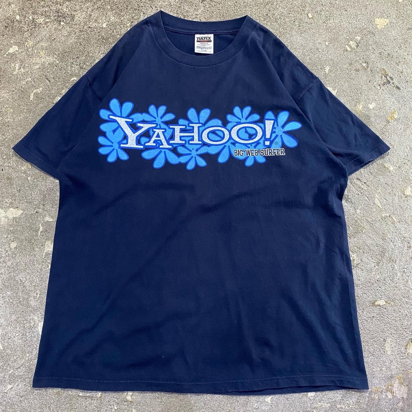 90s YAHOO! T-shirt | What’z up