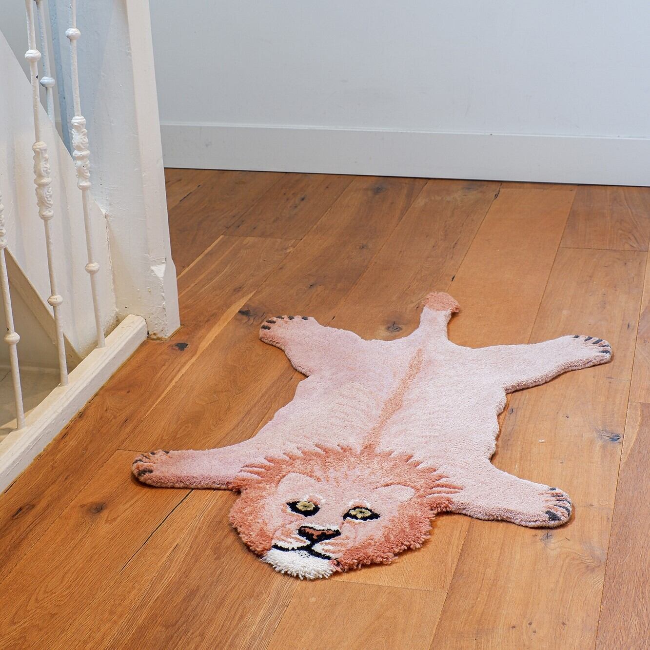 Pinky Lion Rug Small | LAND Lifestyle Shop