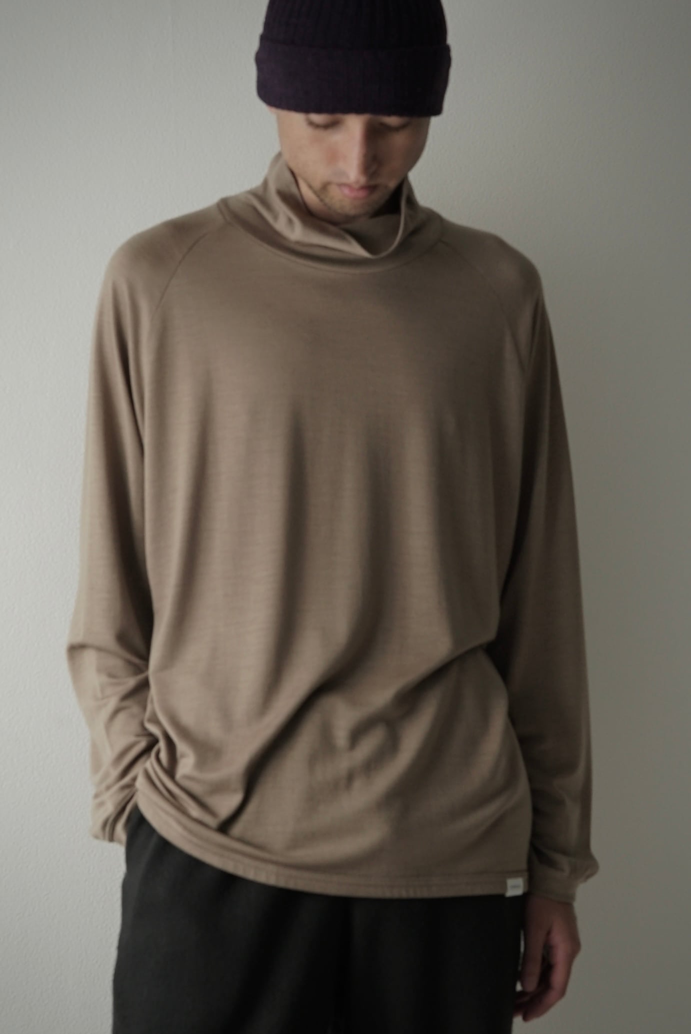 [SAMPLE ] Super140s Washable Wool DC_Jersey / Off Turtle Neck (MOCA ...