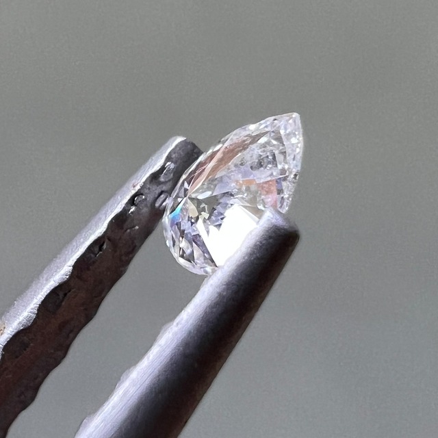 ダイヤモンド 0.09ct 3.66×2.44mm ペアシェイプブリリアントカット ルース | 鈴木屋