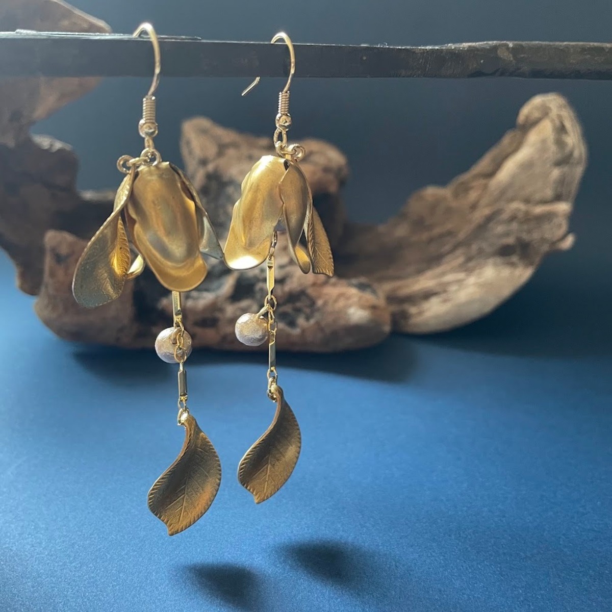 リーフ メタル ピアス 《P-0006》 | ModernLoop ユーズドアクセサリー専門店