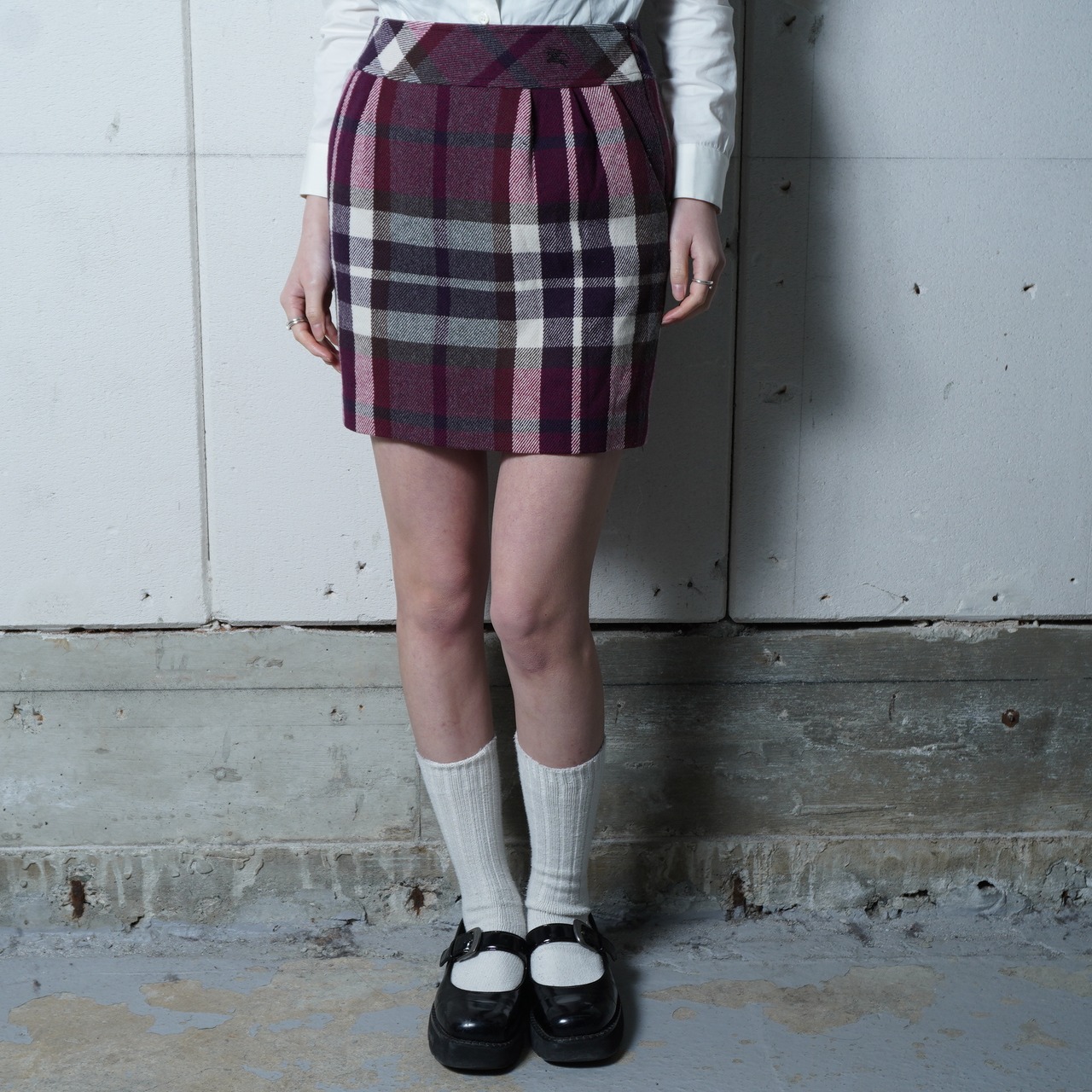 【BURBERRY】バーバリー "ホースロゴ刺繍” ウールチェックスカート red&white&brown | MIXHIVE