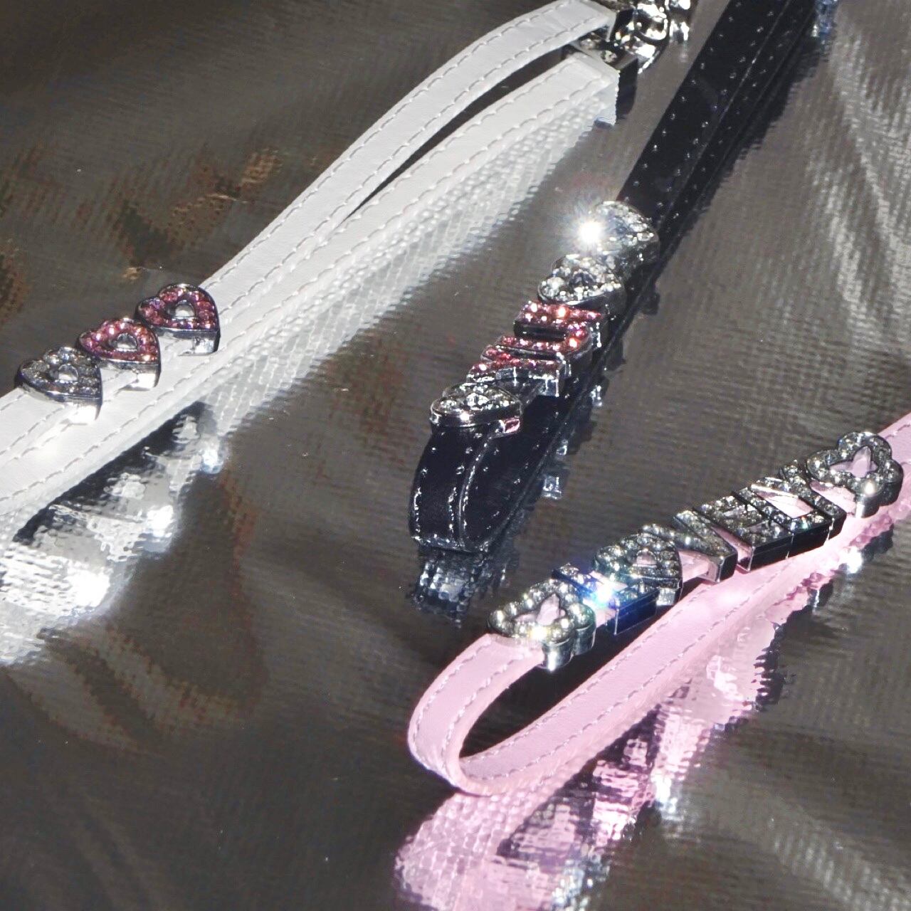 LOviT. hand strap + iPhone case | LOviT.