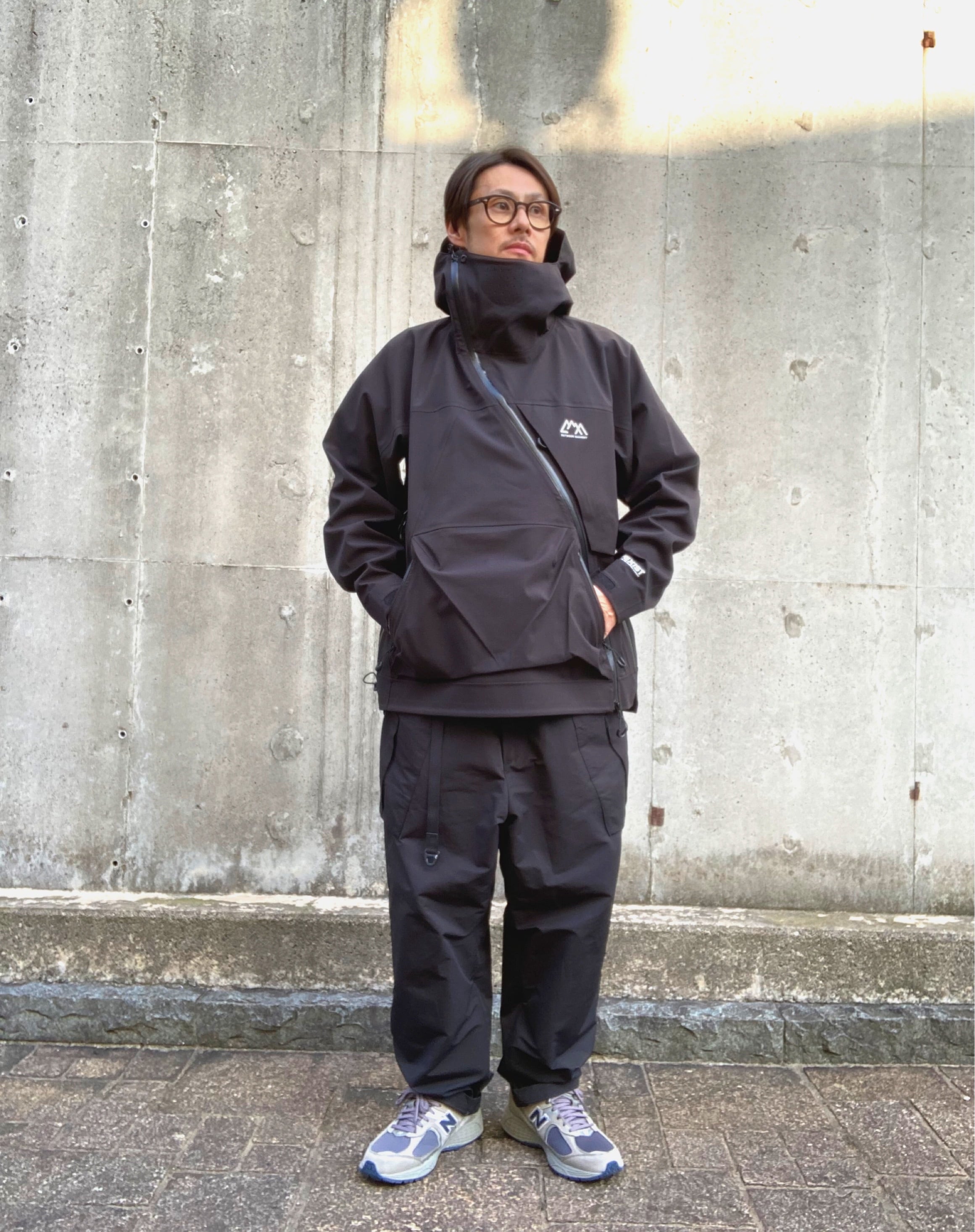 CMF OUTDOOR GARMENT / SLASH SHELL COEXIST | SWAY NOMAD CMF OUTDOOR GARMENT / SLASH SHELL COEXIST | SWAY NOMAD