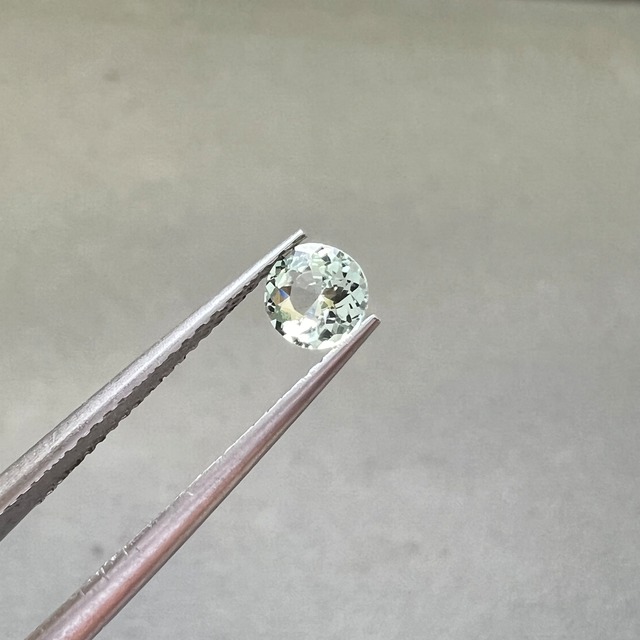 コーネルピン 0.29ct 4.30mm ラウンドルース | 鈴木屋