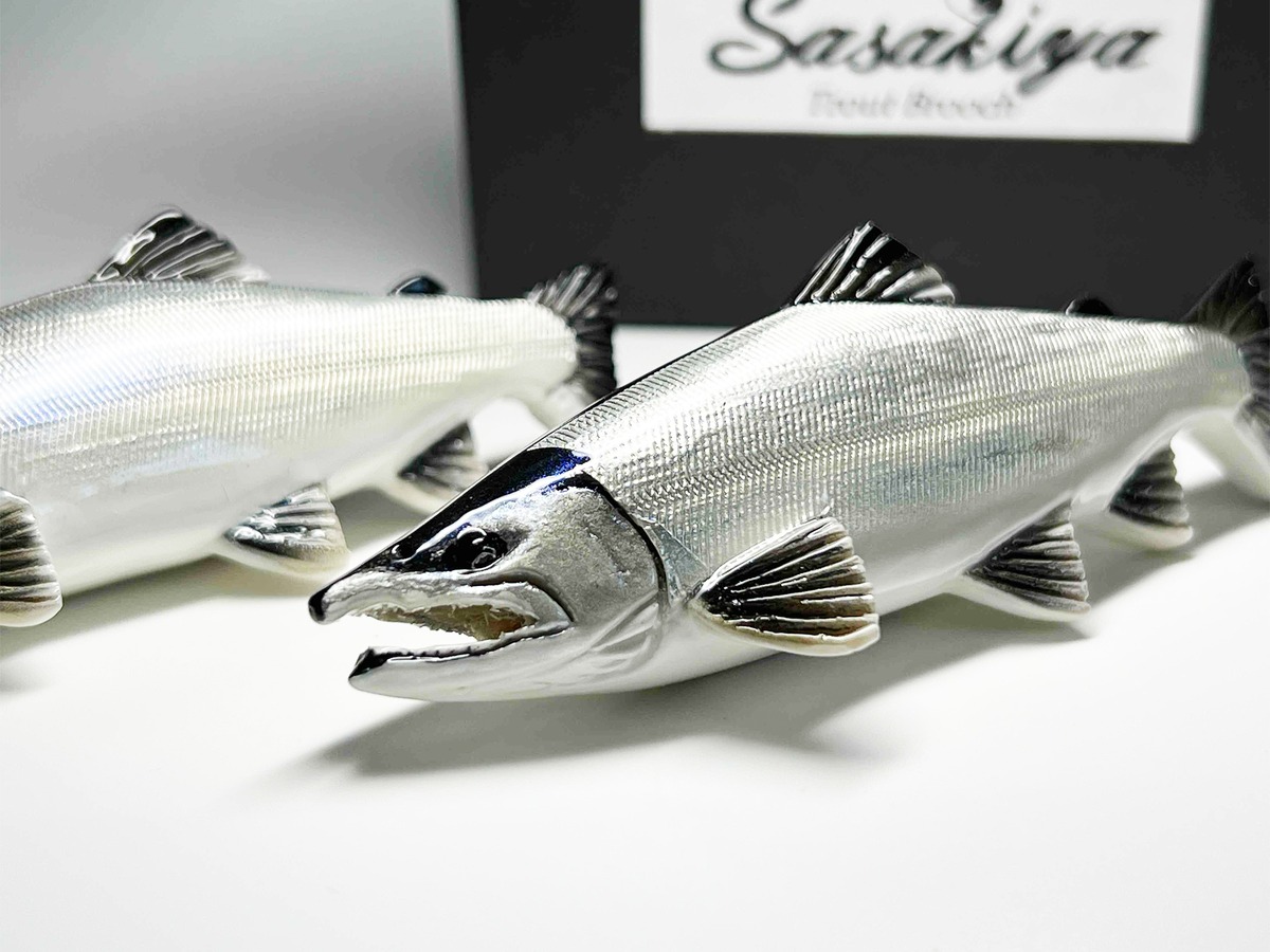 trout brooch サクラマスver.[ササキ屋] | Rivv official shop
