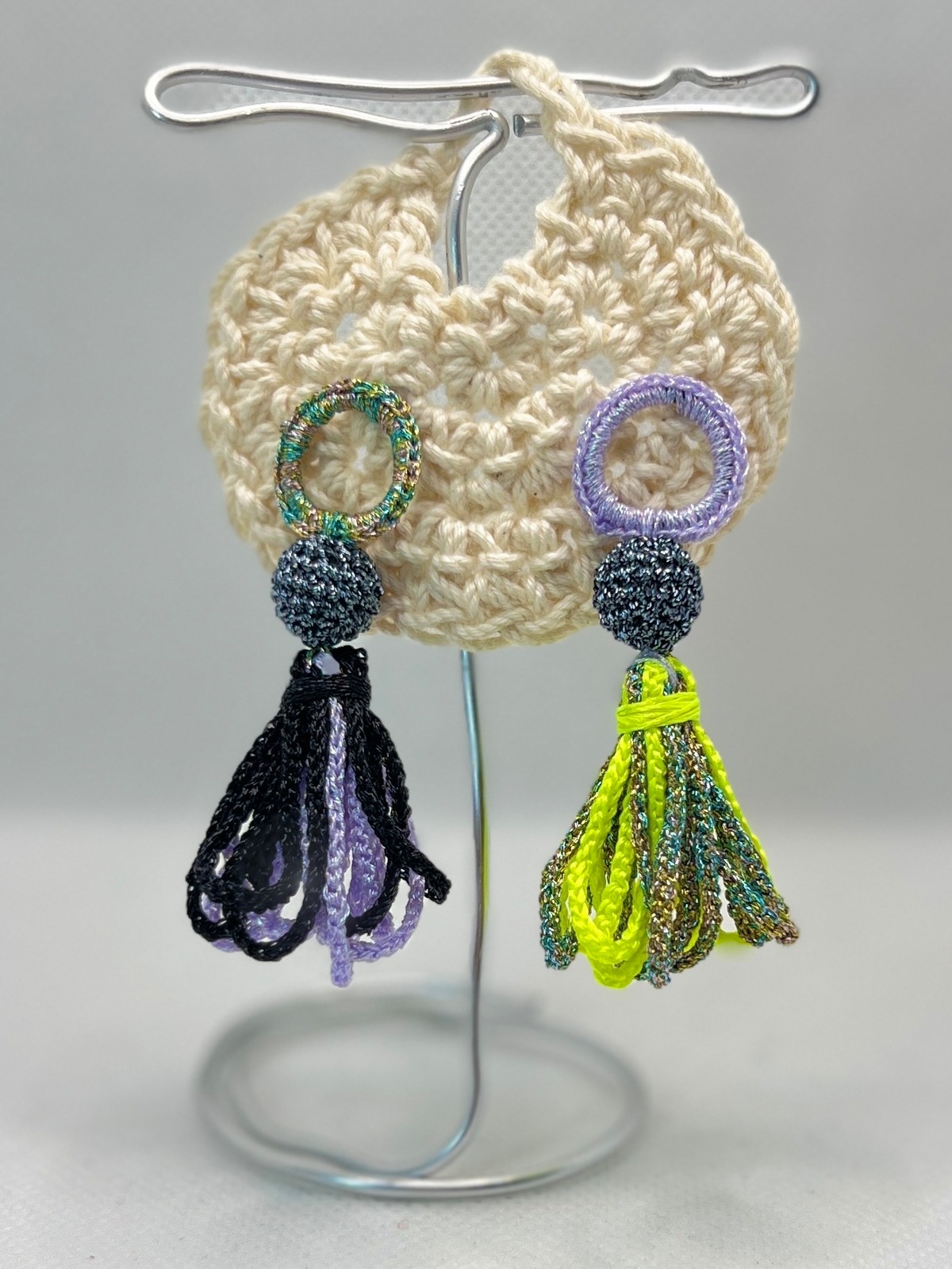 『fusa fusa』tassel紐編みpierce〈Yellow･Purple〉 | KOTSUKOTSU mua