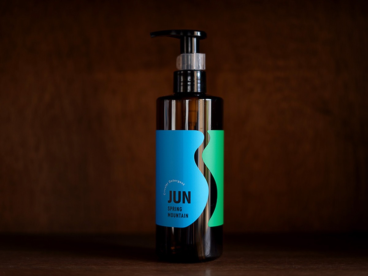 Three Fields | JUN 300ml ボトル | MOMOYA 山の用品店